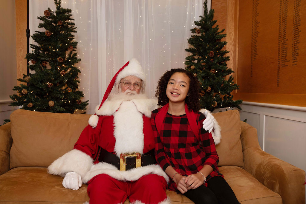 2023 Santa Brunch - The Redding Country Club
