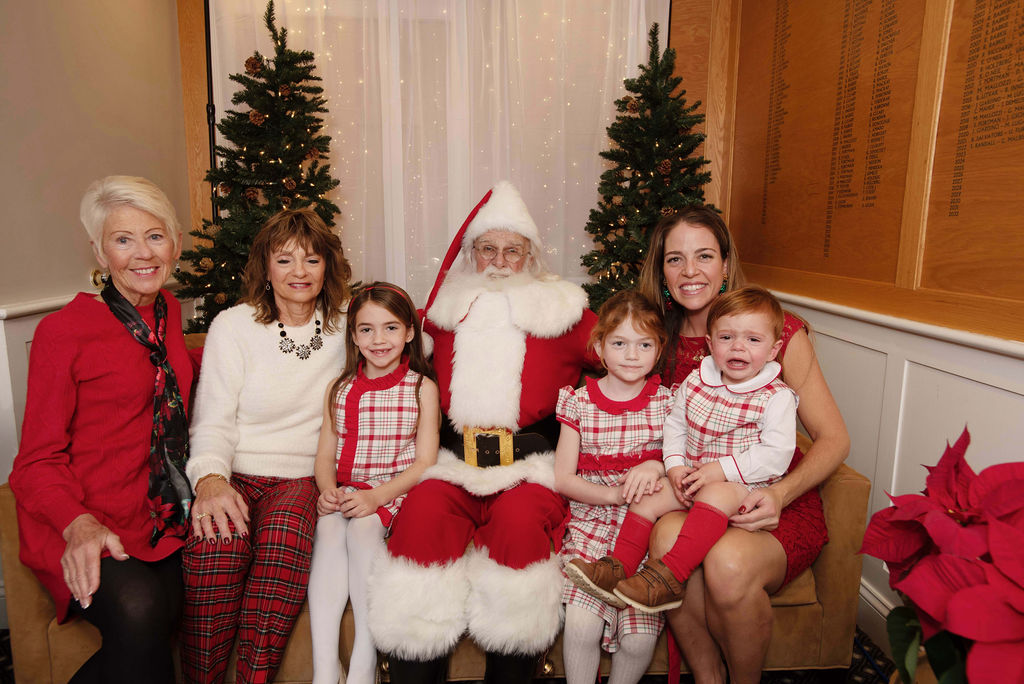 2023 Santa Brunch - The Redding Country Club
